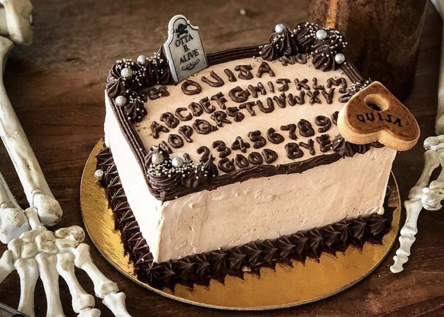 16 Spooky, Seasonal Treats to Get You in the Halloween Spirit