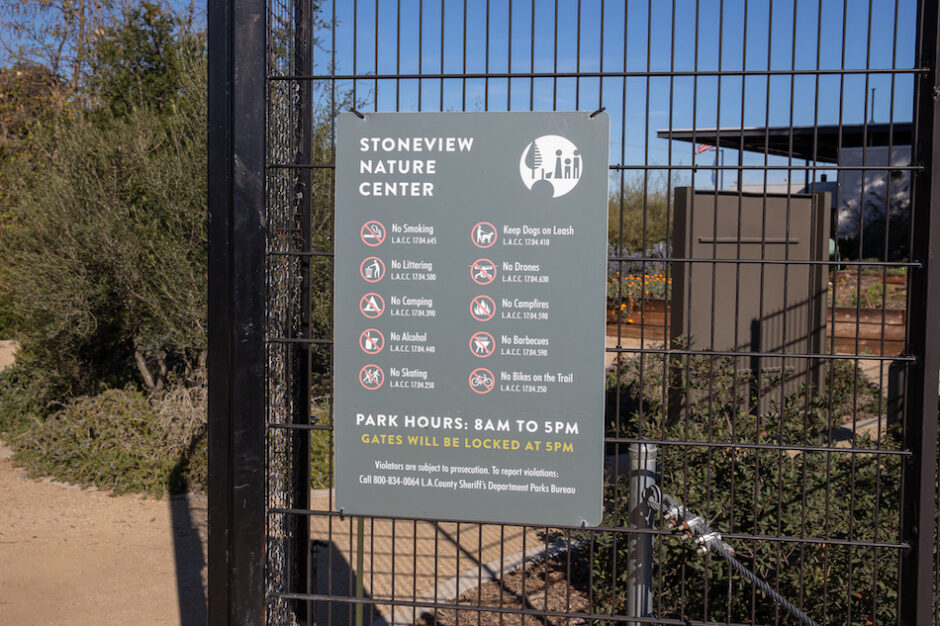 stoneview-nature-center-entrance - WE LIKE L.A.